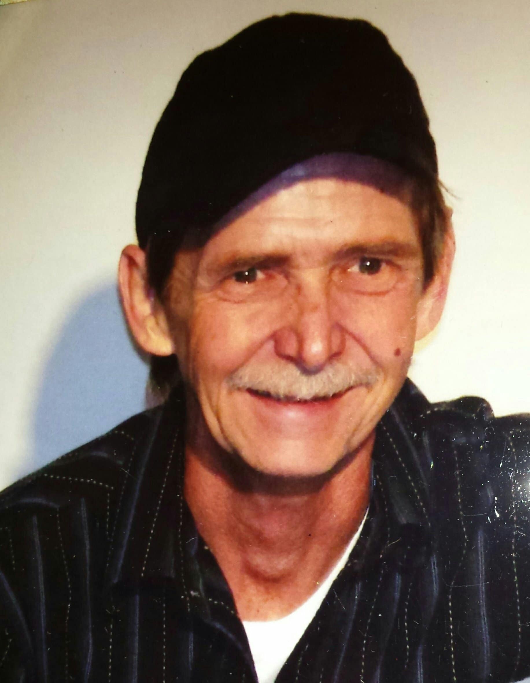 Glenn Von Hutchison - St Louis Cremation