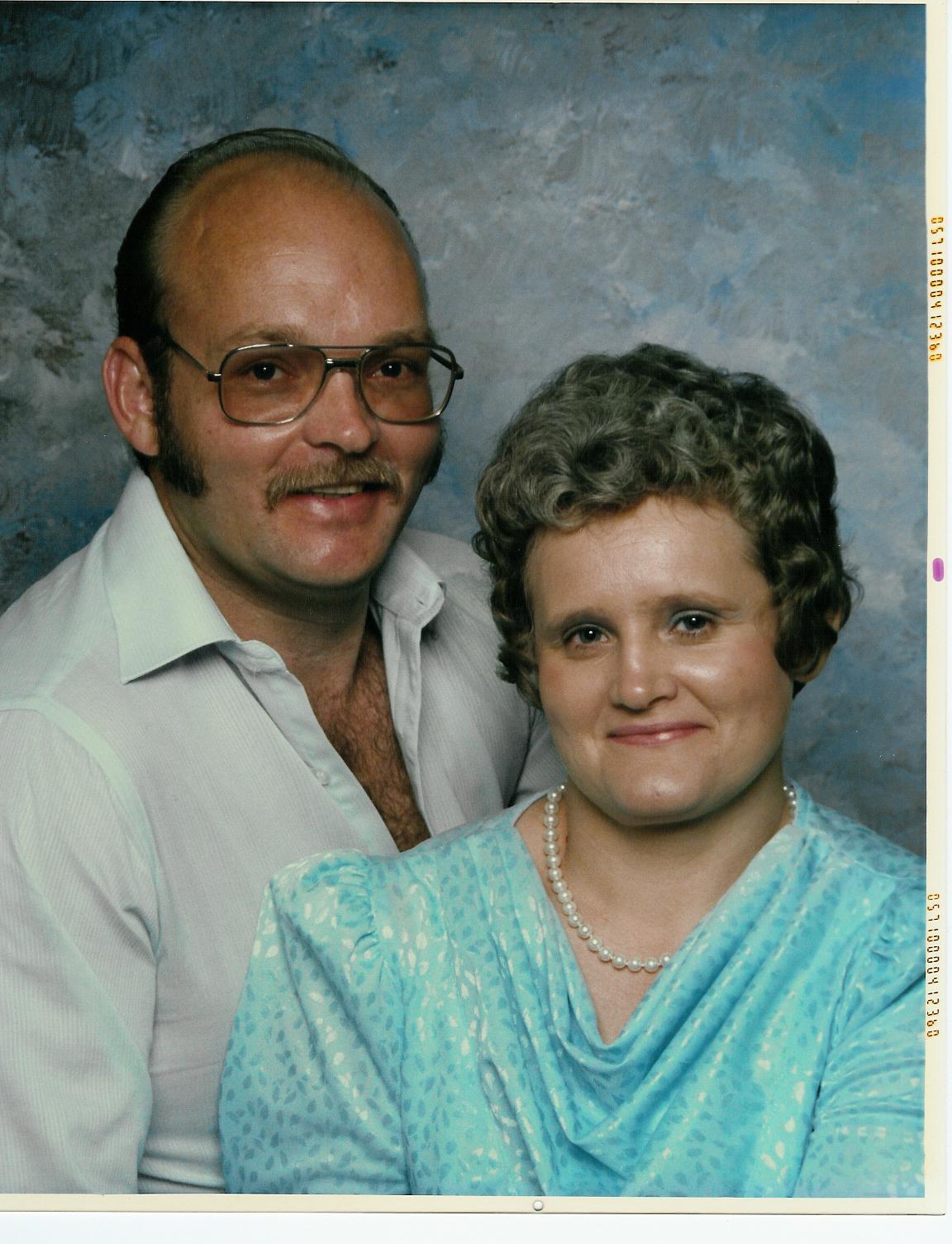 Anthony (Tony) Akridge & Roselind (Sherrie) Akridge - St Louis Cremation