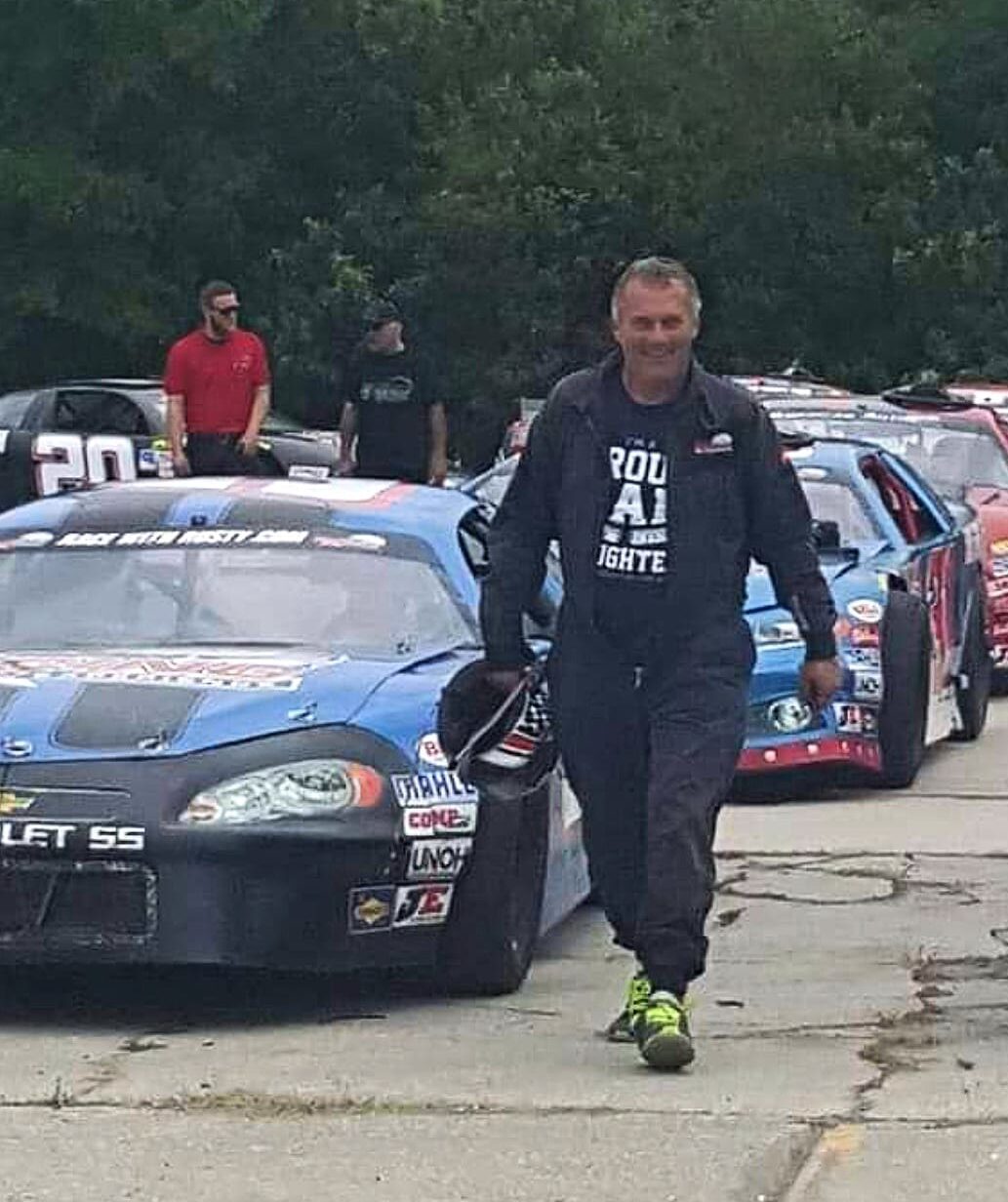 Robert Shuck - St Louis Cremation