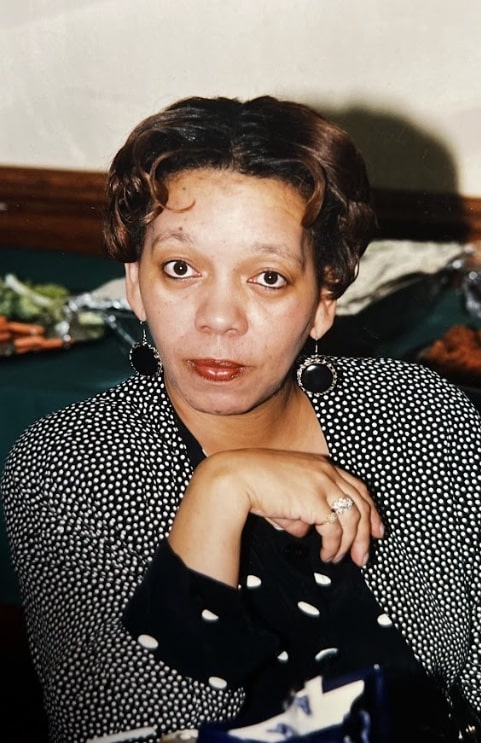 VanStella Williams - St Louis Cremation