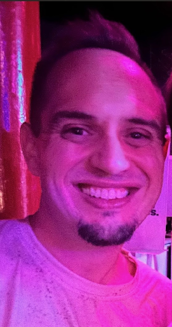 Kyle Christopher Newport - St Louis Cremation