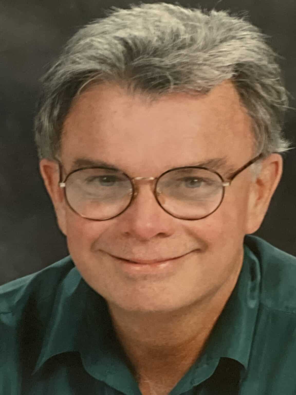 Dennis Edward Hogan - St Louis Cremation