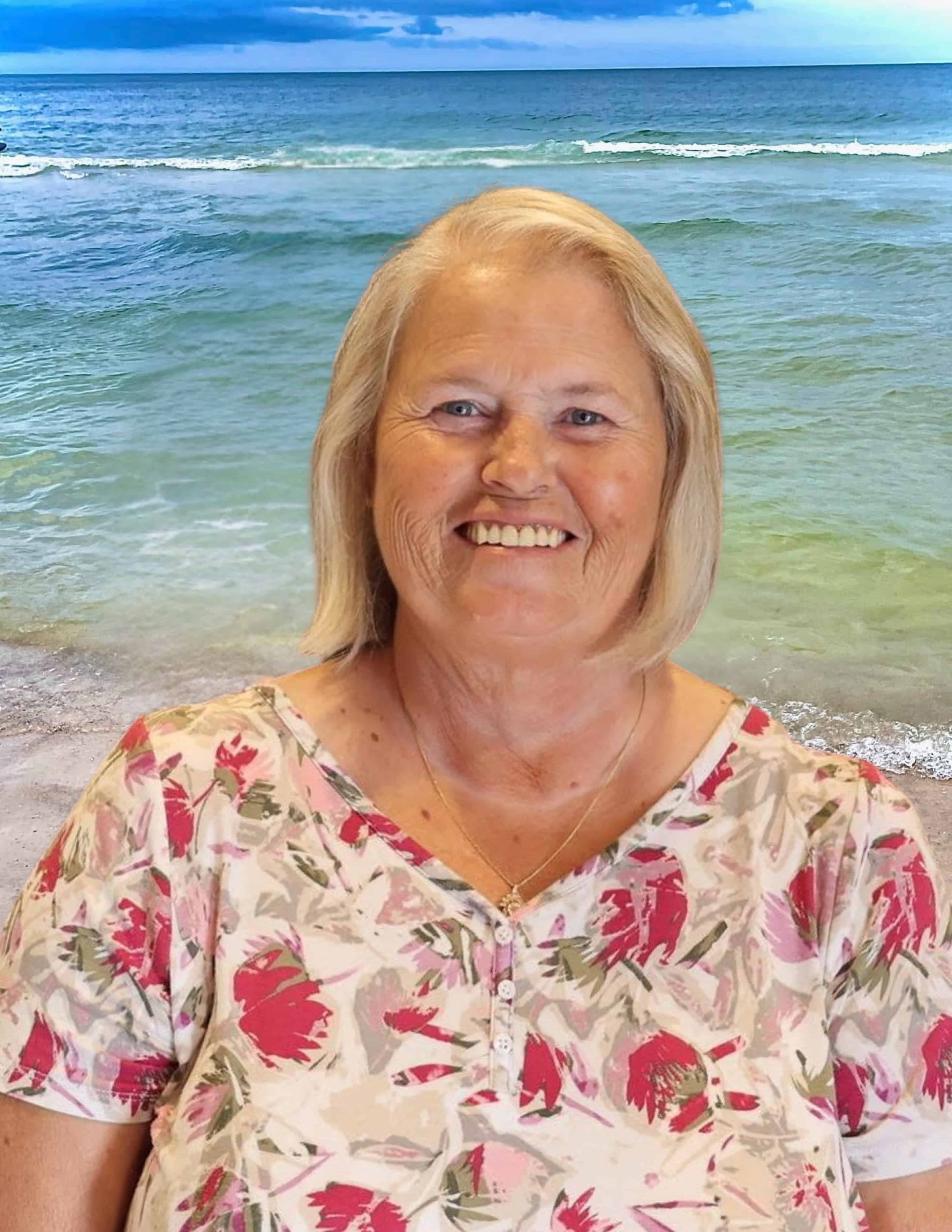 Maureen Ann WeathersNeal (née Collins) - St Louis Cremation