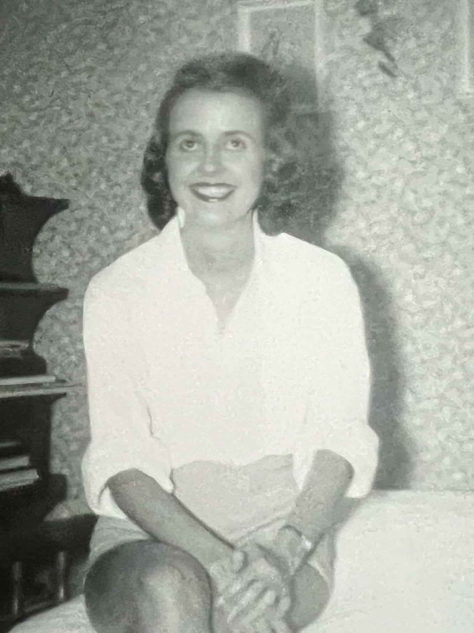 Peggy Lou Watts - St Louis Cremation